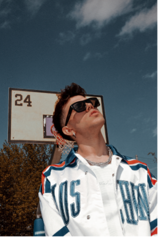 AKA 7EVEN live - Il Maggiore | Centro Eventi Multifunzionale Verbania